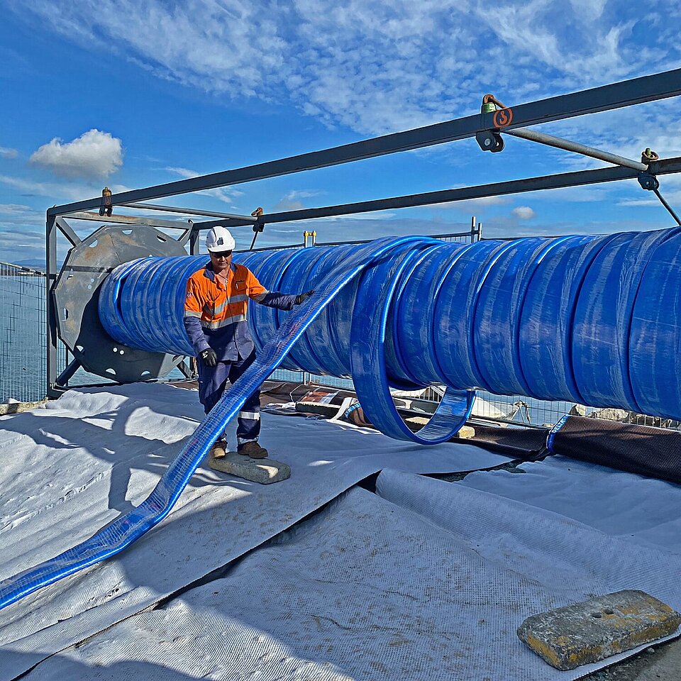 1,100-metre-long sewer rising main under an estuary: Primus Line